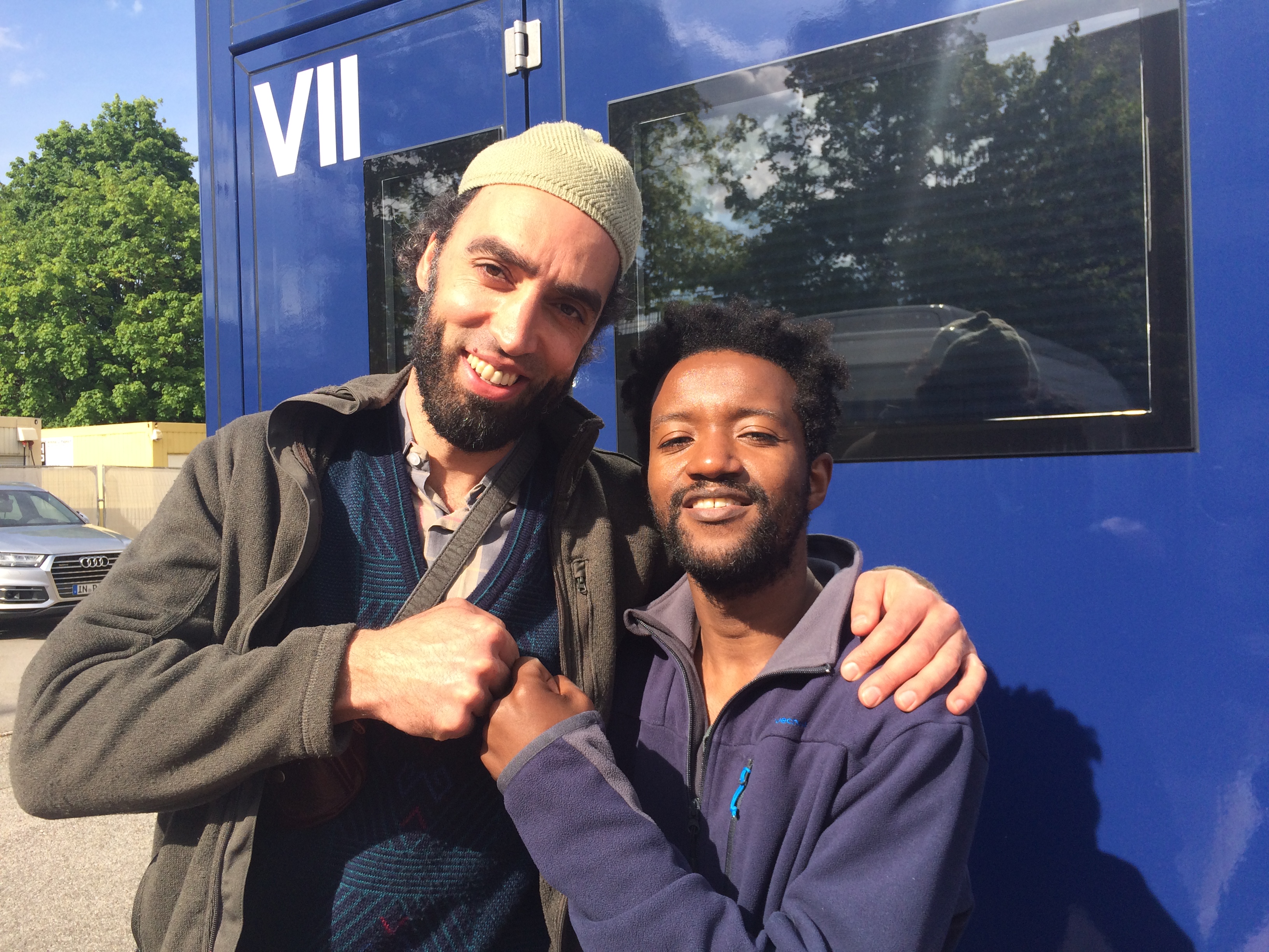 Samir Fuchs feiert am 25.10.2016 mit "Willkommen bei den Hartmanns ...