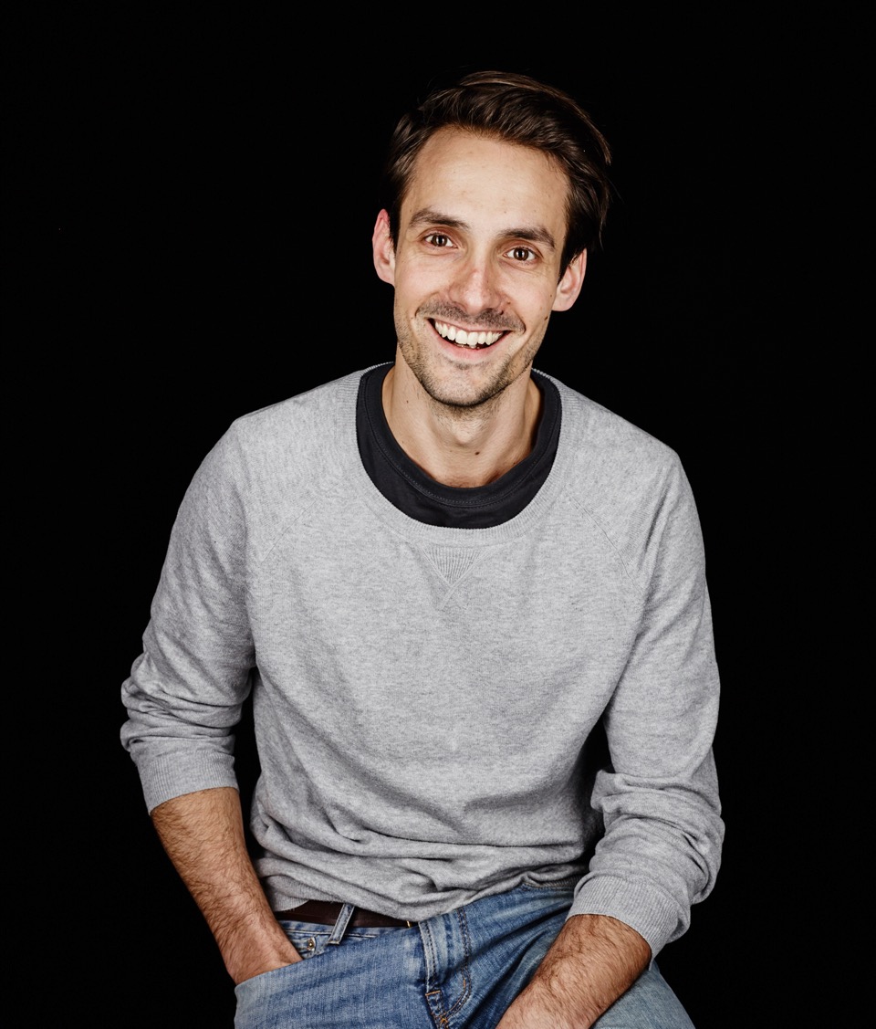 Am 21.09.2017 feiert Dennis Herrmann Premiere und Spielzeiteröffnung ...