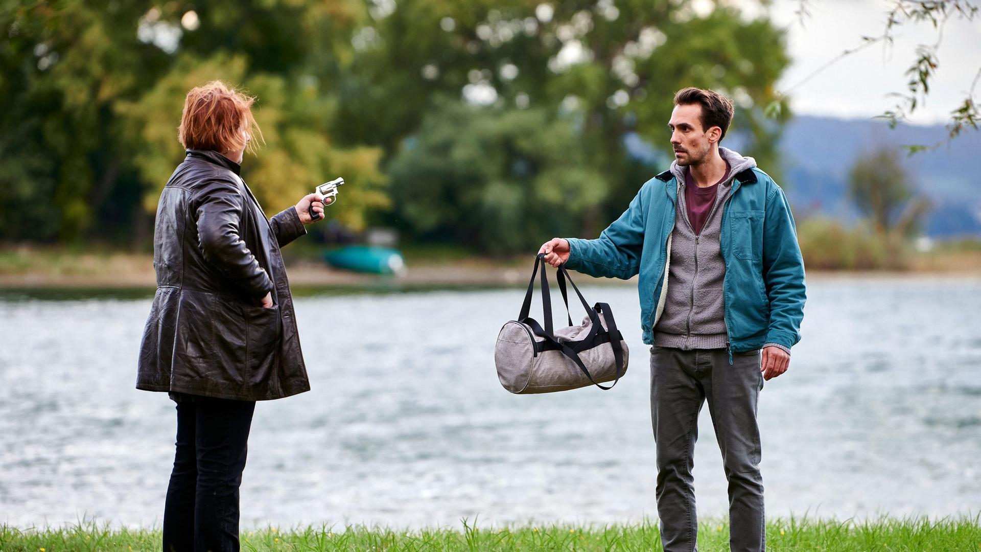 "WaPo Bodensee - Die Affäre" (2022) mit Dennis Herrmann ('Nico Nolte ...