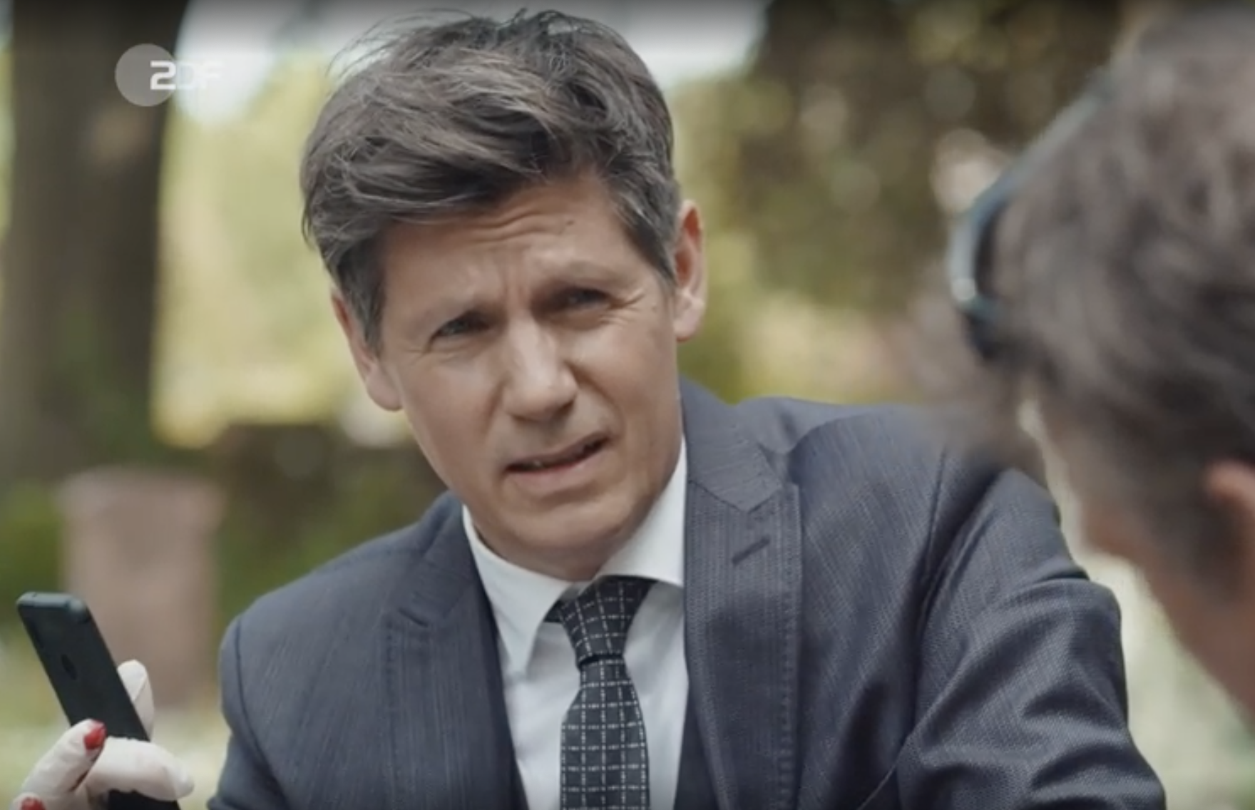 Thomas Clemens ('Dr. Philip Kraft') in "SOKO Köln - Ruhe sanft" (2023 ...