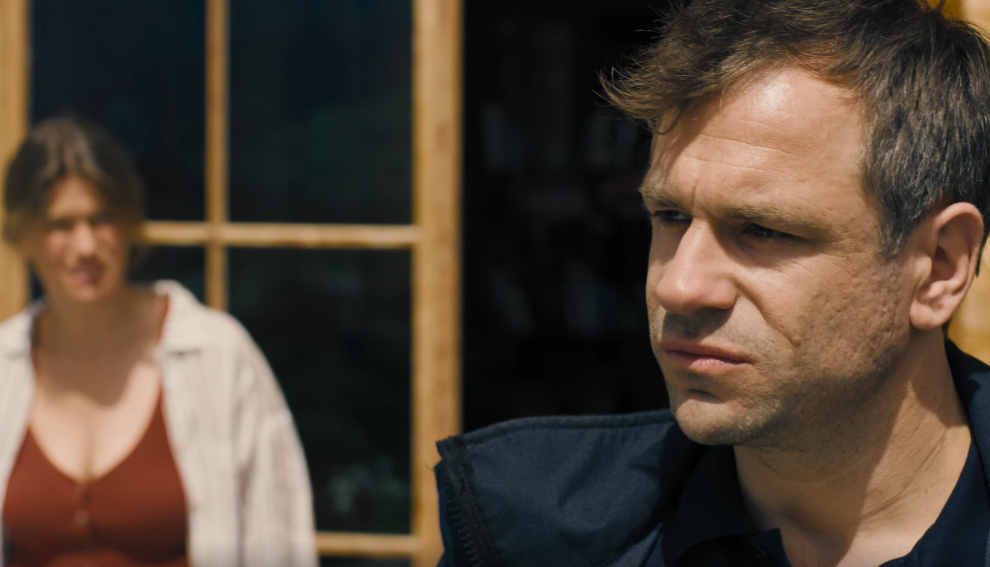 "Die Bergretter - Höhenfeuer" (2023) mit Nikolaus Barton ('Mike Kessler ...