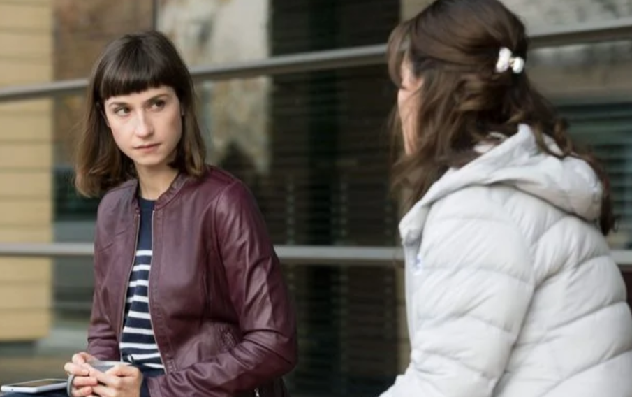 Neue Folge "In aller Freundschaft - Zusammenhalt" mit Alissa Atanassova ...